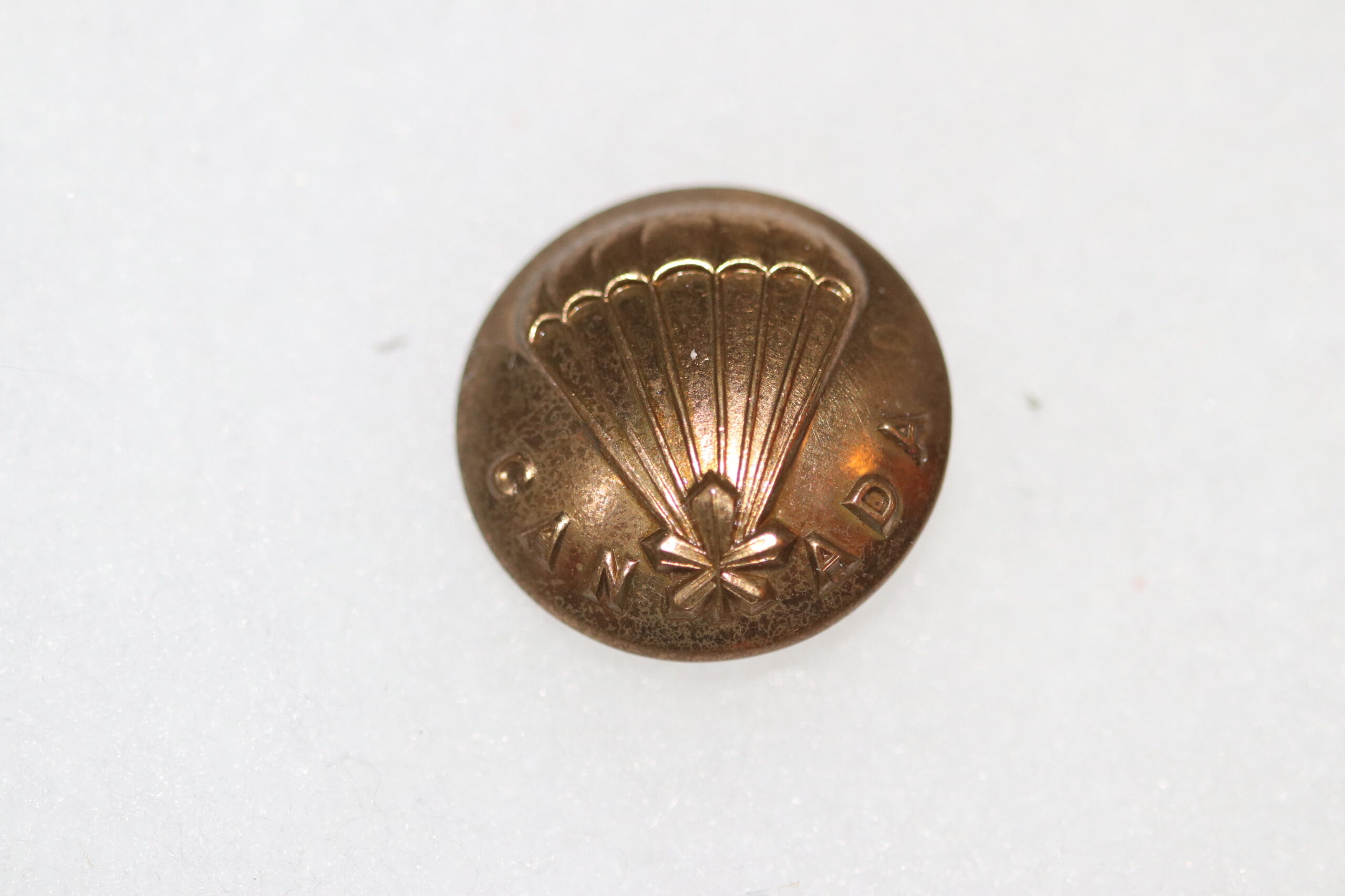 ORIGINAL CANADIAN WW2 PARACHUTE REGIMENT ENLISTED BUTTON LARGE SIZE ...